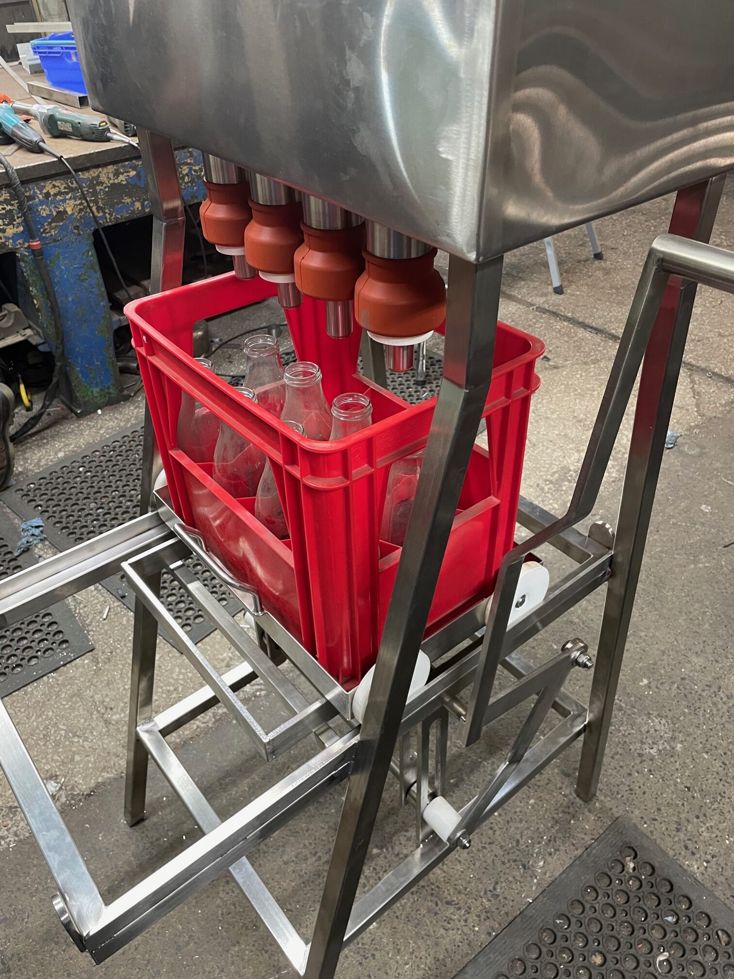 Manual Milk filler – Brytec Ltd